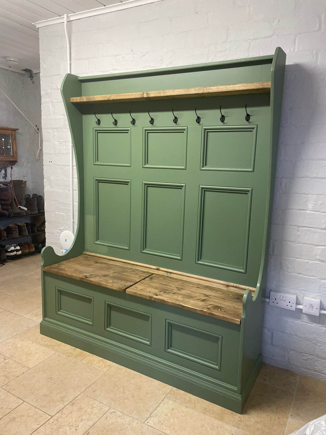 Monk Benches – TraditionalJoiners